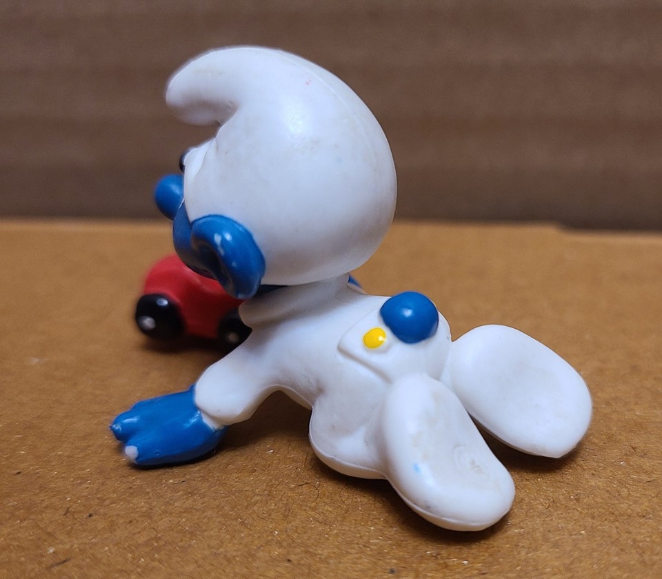 Smurfs Baby Smurf with Red Car/Truck Toy Figure PVC VINTAGE 1980s ...