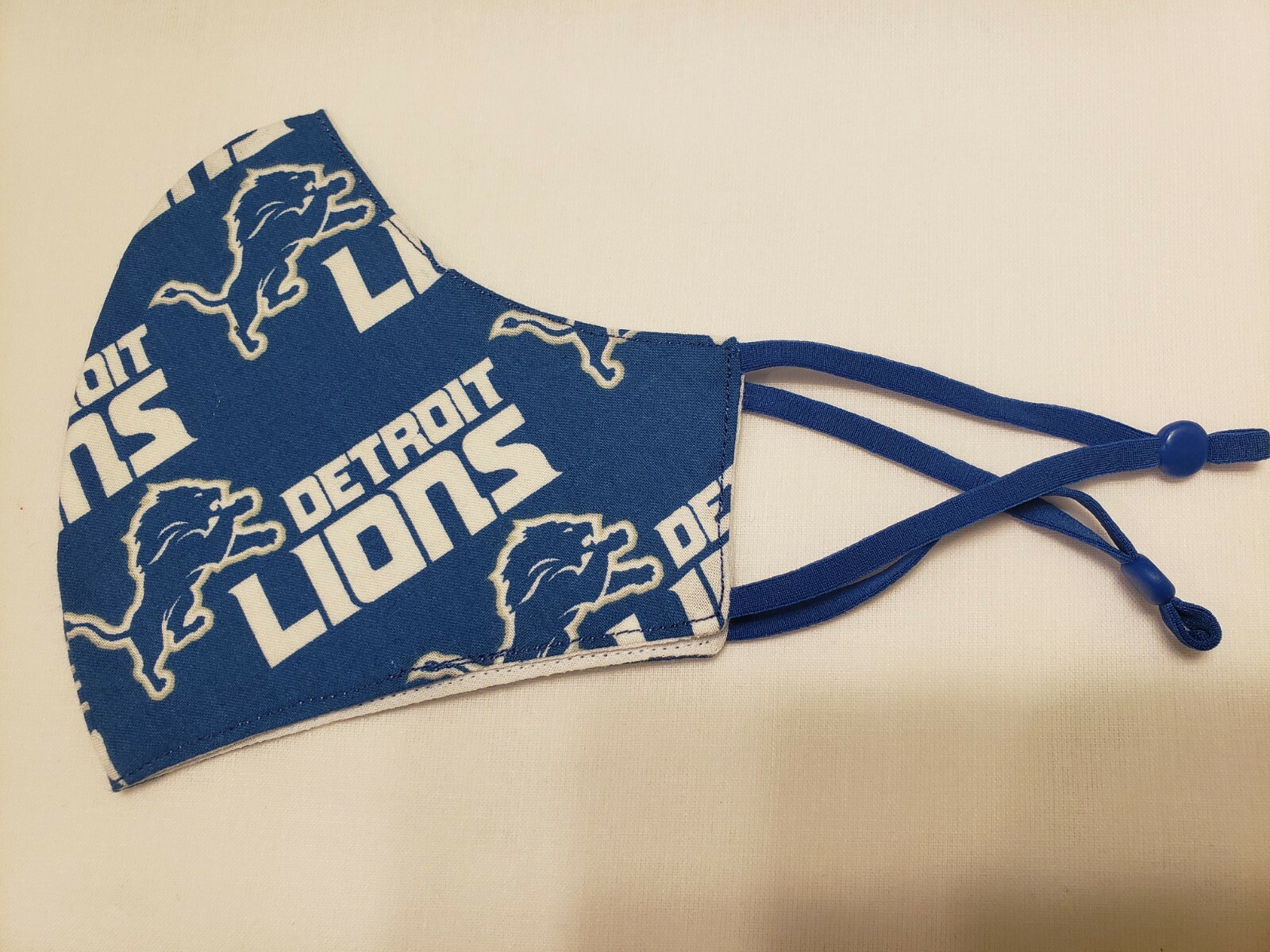 Detroit Lions face mask. Adult size Adjustable Straps Washable | eBay