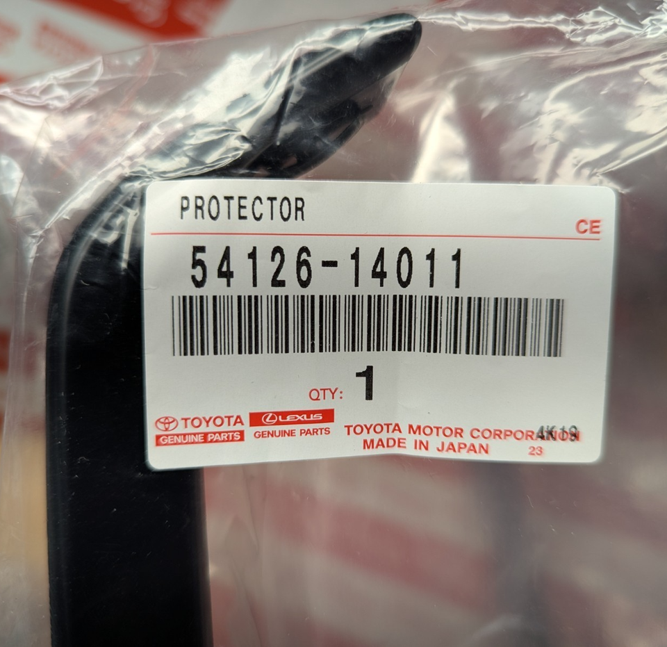 54125-14011 & 54126-14011 RH/LH Retractable Head Lamp Protector 82-85 ...