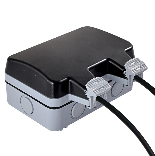 IP66 Waterproof Outdoor 13A 2 Gang Storm Switched Twin Double Socket ...
