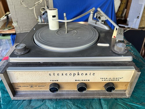 Voice Of Music Model 347 Portable Record Player RARE, working! | eBay
