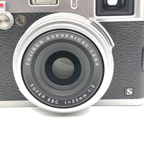 95% New Fujifilm X100S 16.3MP Digital Camera with 2.8-Inch LCD-English ...