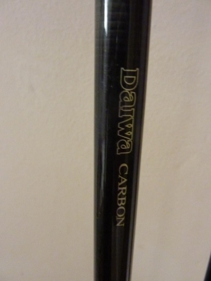 2 x DAIWA Sensor-Z 12' Carp Fishing Rods SE-Z C2212C & C2234C + 2 Rests ...