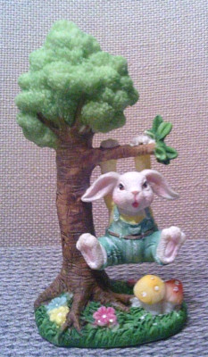 Bunny Gardens Backyard Bunnies Collection Easter Bunny Resin Figurine ...