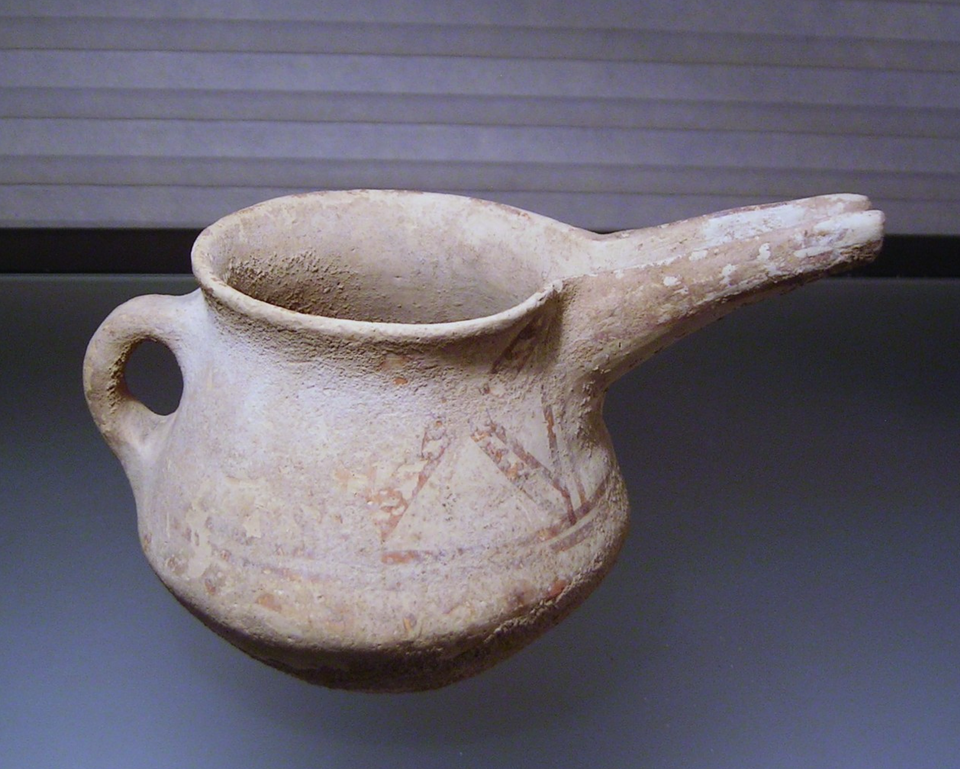 Ancient Middle Eastern Iron Age Spouted Vessel Luristan (900–700 BCE ...