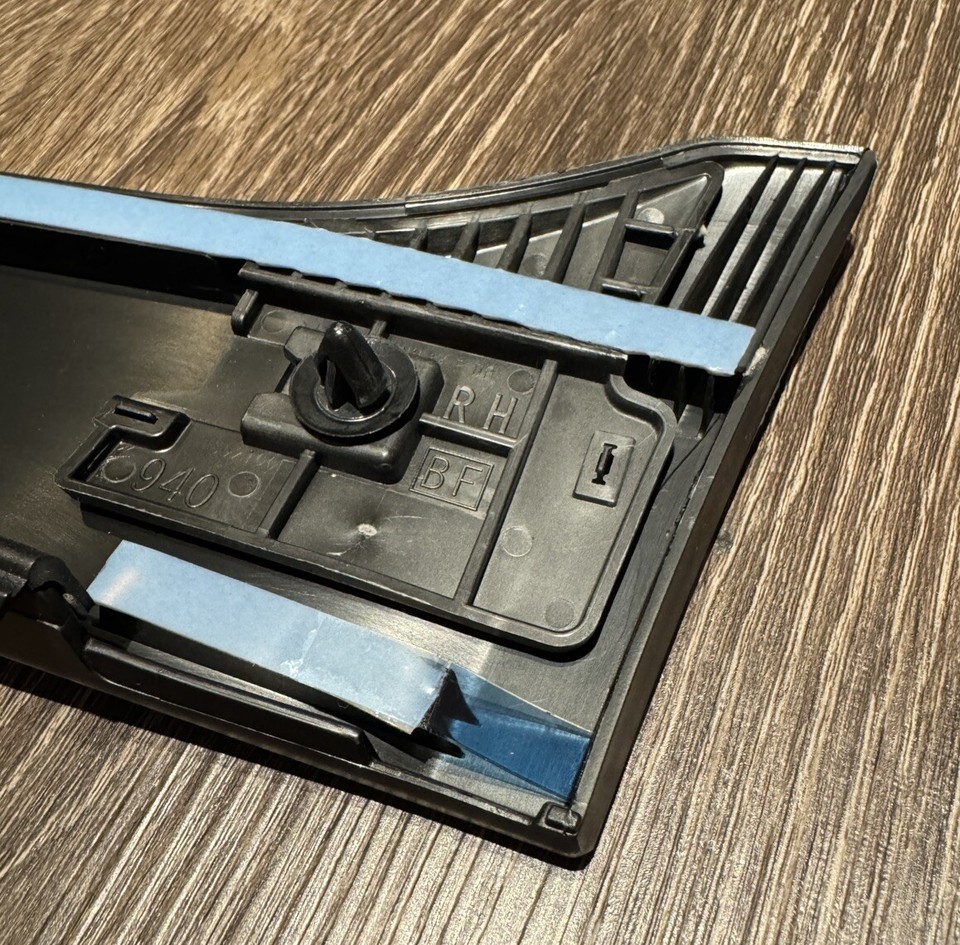 OEM NEW 2015-2019 Subaru Lower Molding Garnish Assembly Rear Door RH ...