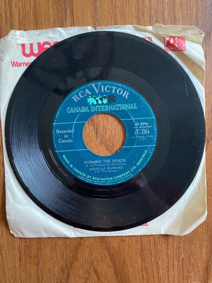 Clear The Track Here Comes Eddie Shack Record 7" Single 45 RPM Maple ...