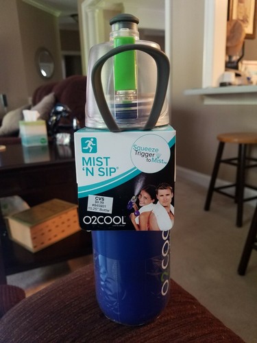 O2Cool MIST 'N SIP Insulated Water Bottle With Spray Mist 20oz - BLUE ...
