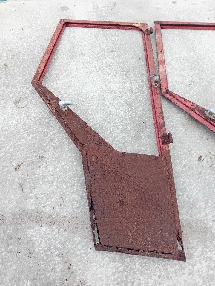 Case International Doors and Exhaust and Windows 74 Series Models | eBay UK