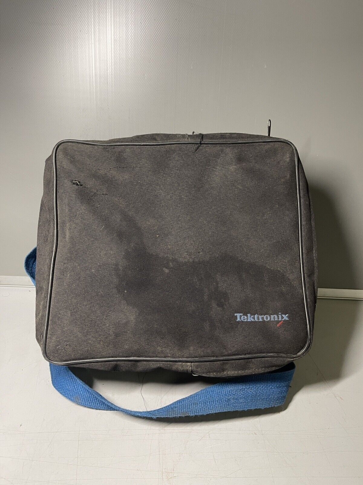 Tektronix CableScout TV220 Coax CATV TDR Cable Tester TV 220 for sale ...