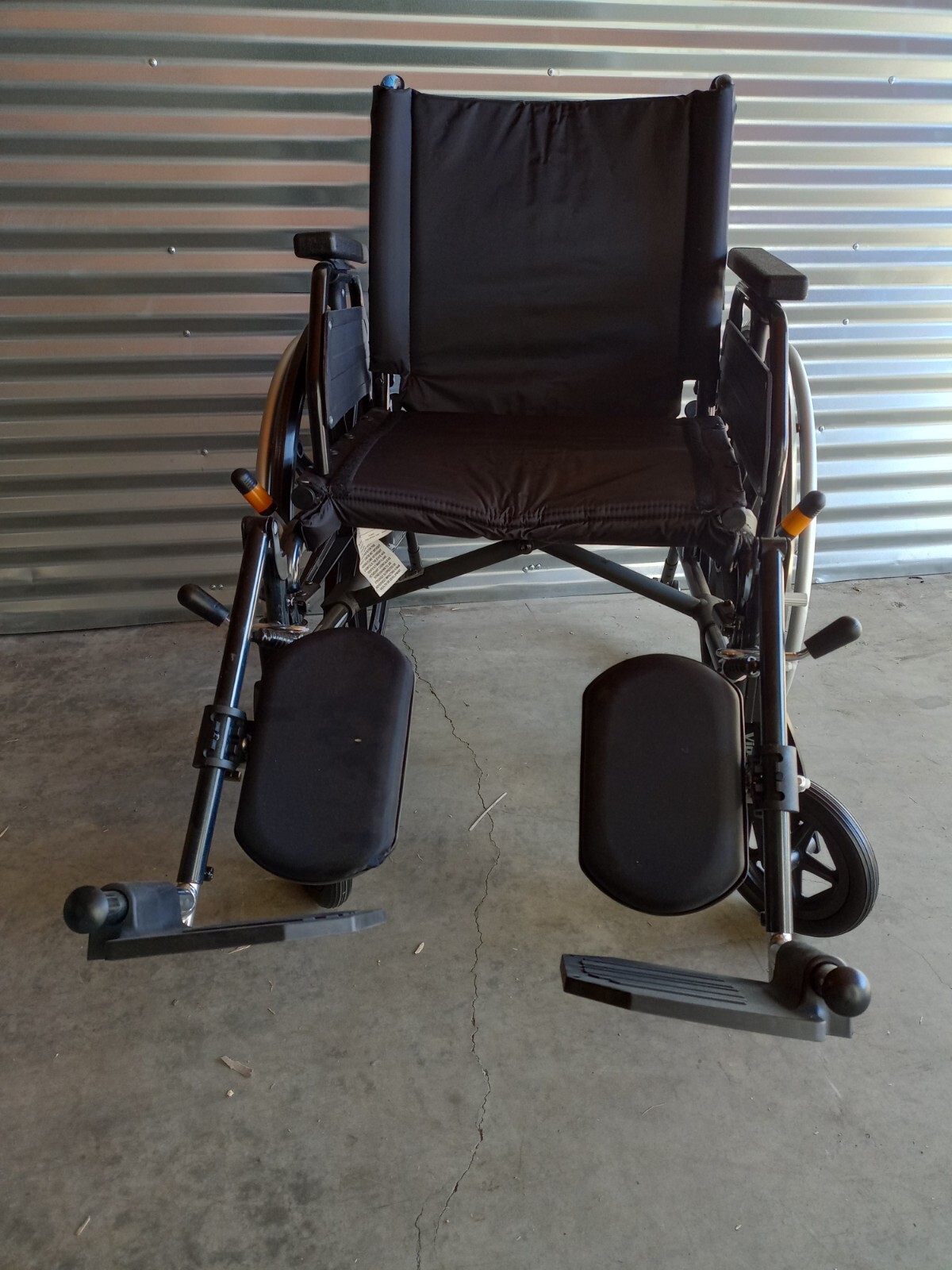 DRIVE Viper Plus GT Wheelchair 18" Flip Adjustable Height Black (Open ...