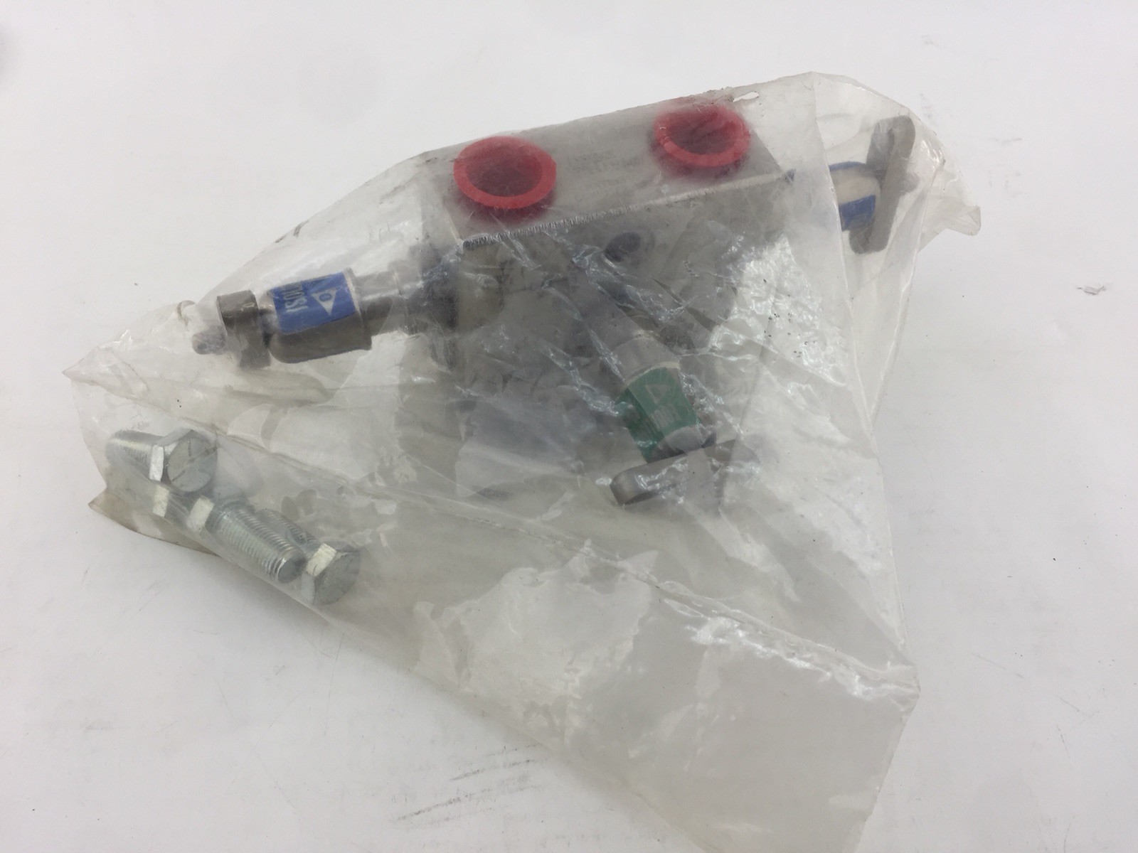 New Ives Valves 312DC1HZB11A1 VALVE CONTROL 6000 PSI Material 316 1 ...