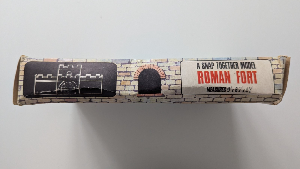 Airfix Roman Fort Snap Together Model 1706-198 - See Description ...