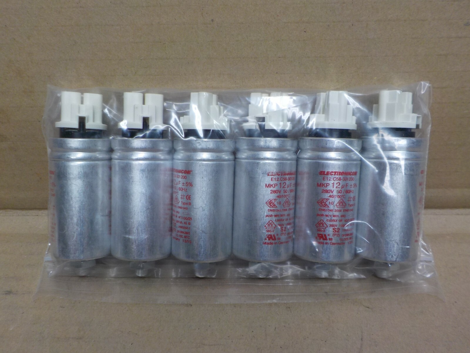 6 X ELECTRONICON compensation capacitor 12µF, E12.C58-301200, 280V, 50/ ...