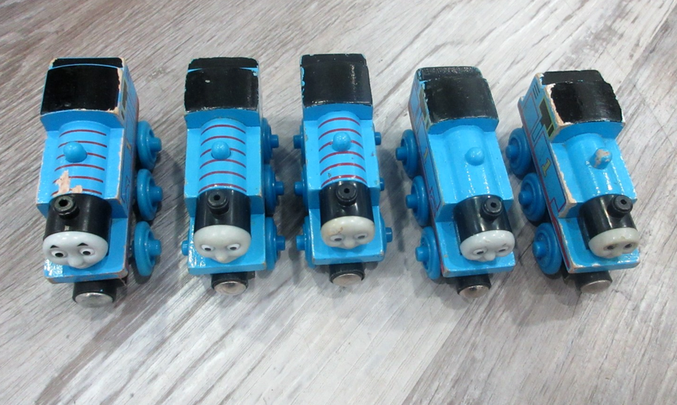 Vintage Thomas Wooden Railway Lot of 5 #1 Thomas Tank Engine Train ...
