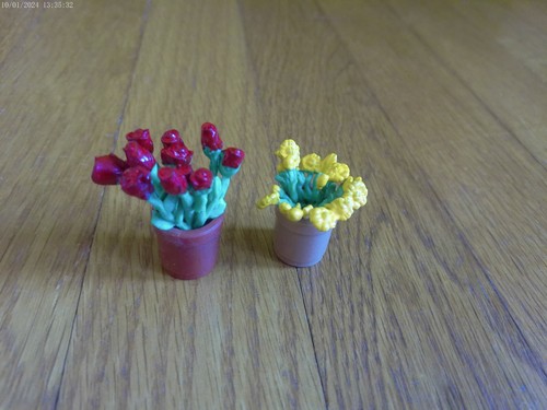 Flower Pots Yellow Red Miniature Plastic Doll Accessory Dollhouse ...