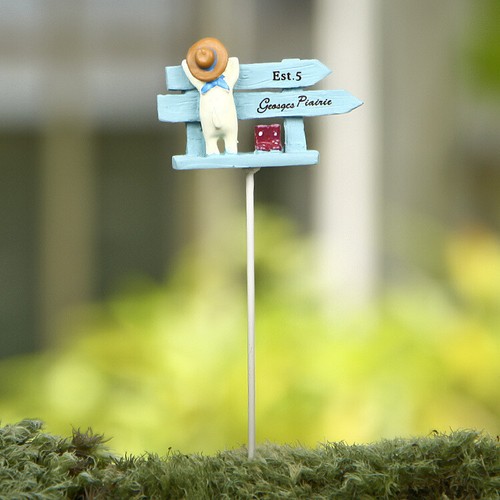 1:12 Scale Dollhouse Miniatures Pocket Puppy Road Sign Accessories ...