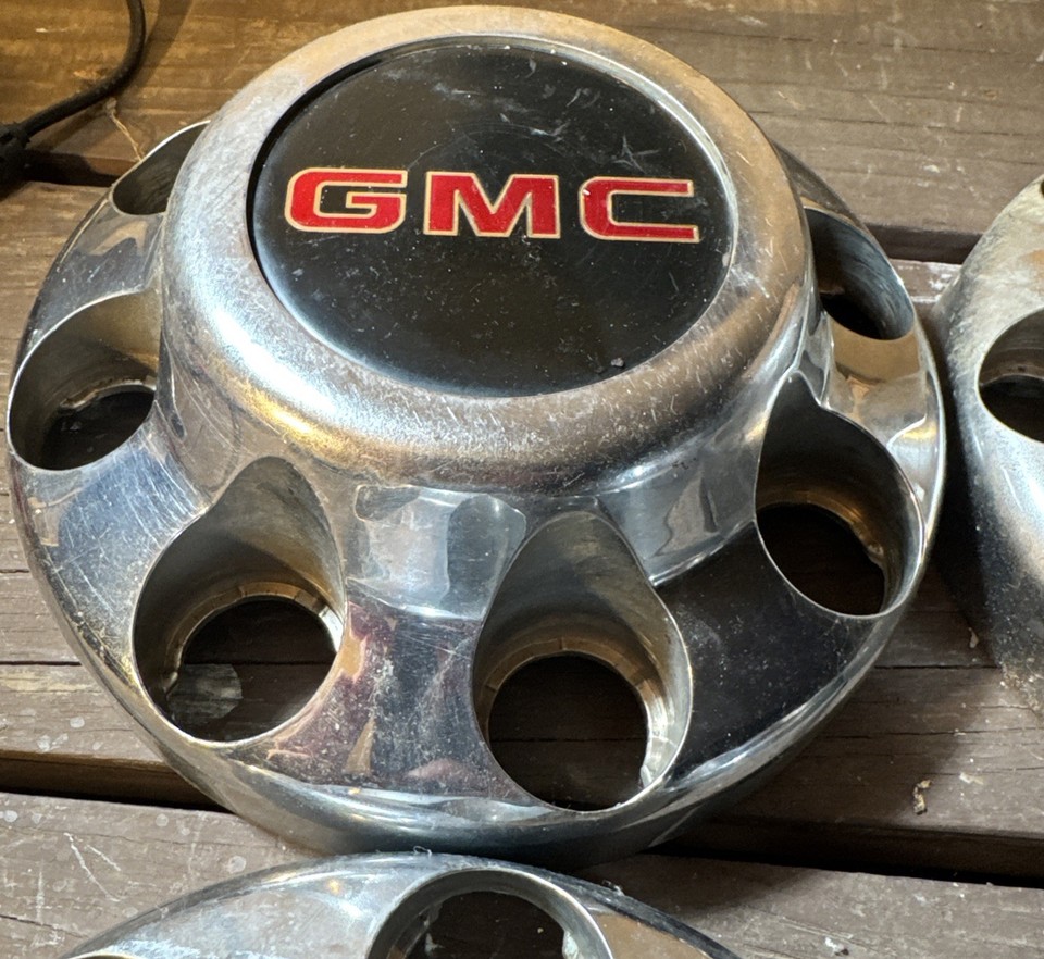 4 Used Oem 88-02 GMC 2500 3500 Sierra Chrome 8 Lug Wheel Center Hub ...