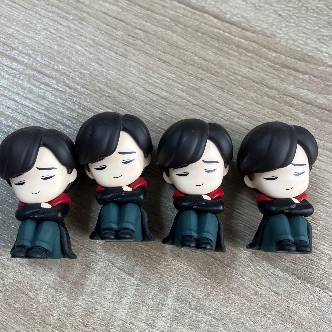 Harry Potter Neville Longbottom Shoulder Lean Gashapon Collection | eBay