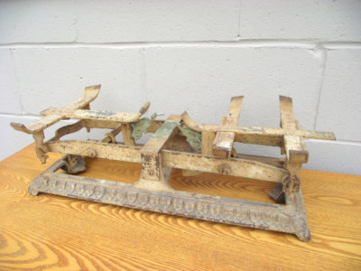 Scales - Cast Iron Farm Balance