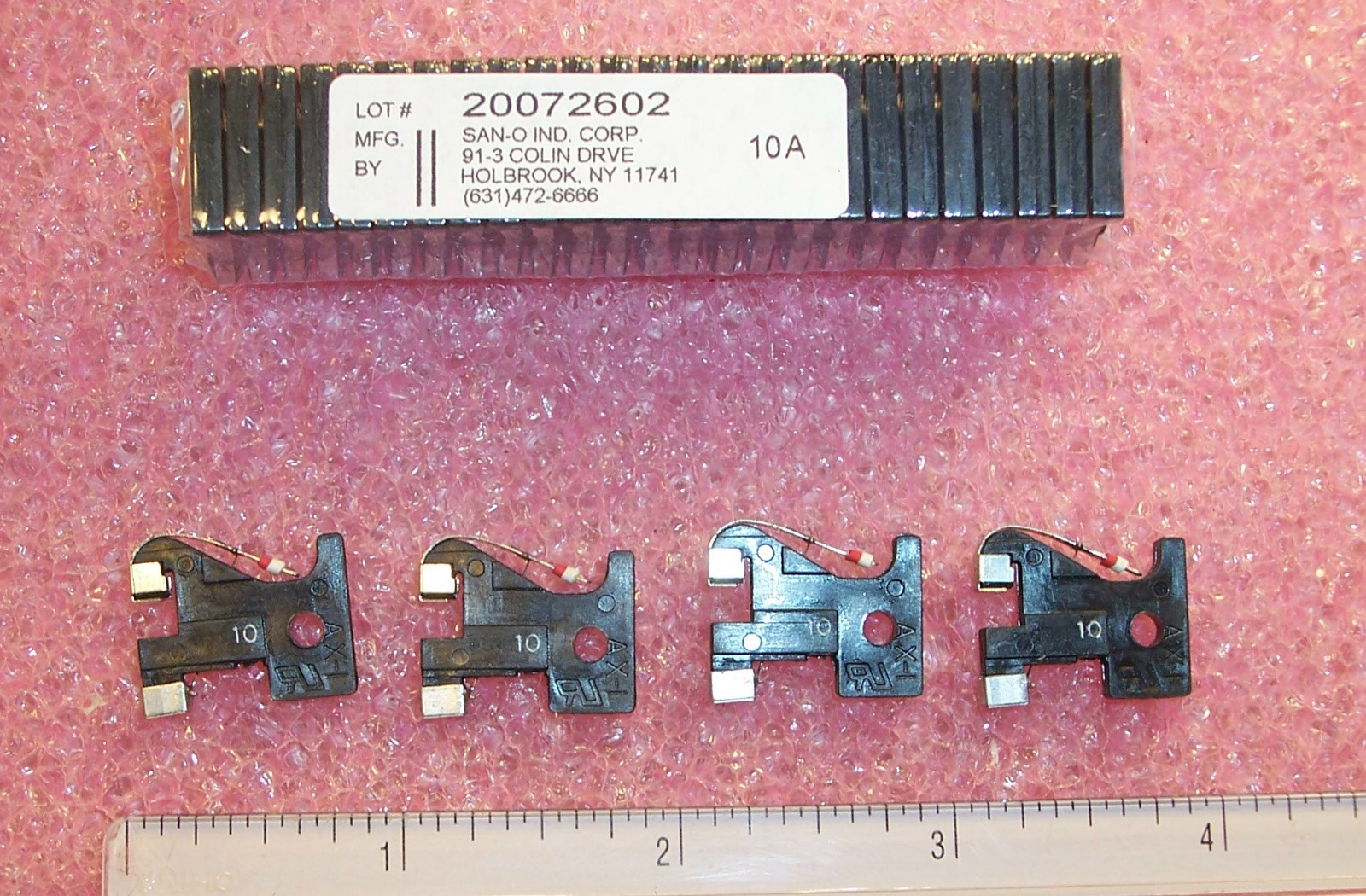 QTY (100) AX1B-10A SOC 10A 125V ALARM INDICATOR FUSES GMT-10A TYPE | eBay