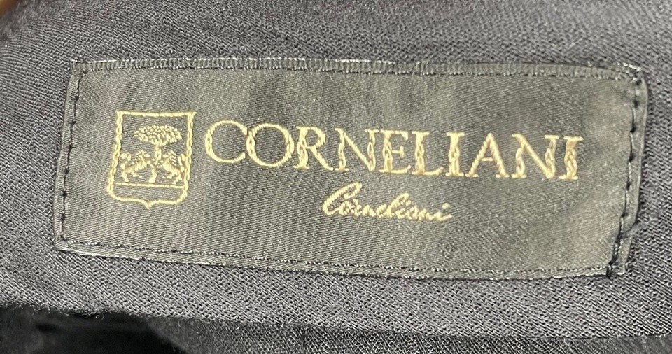 Corneliani mens navy wool notch lapel single breasted flat front suit ...