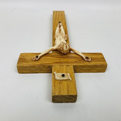 Wood & Plastic Jesus Christ Crucifix Cross 8” x 4” Religious Catholic ...