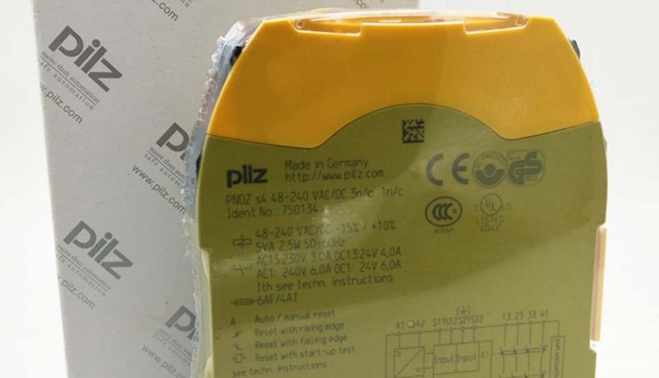 NEW PILZ safety relay PNOZ S4 48-240 VAC/DC 3N/O 1N/C 750134 | eBay