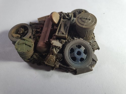 O Scale Building Rusty Scene of Items and Junk Yard Parts For a Train ...
