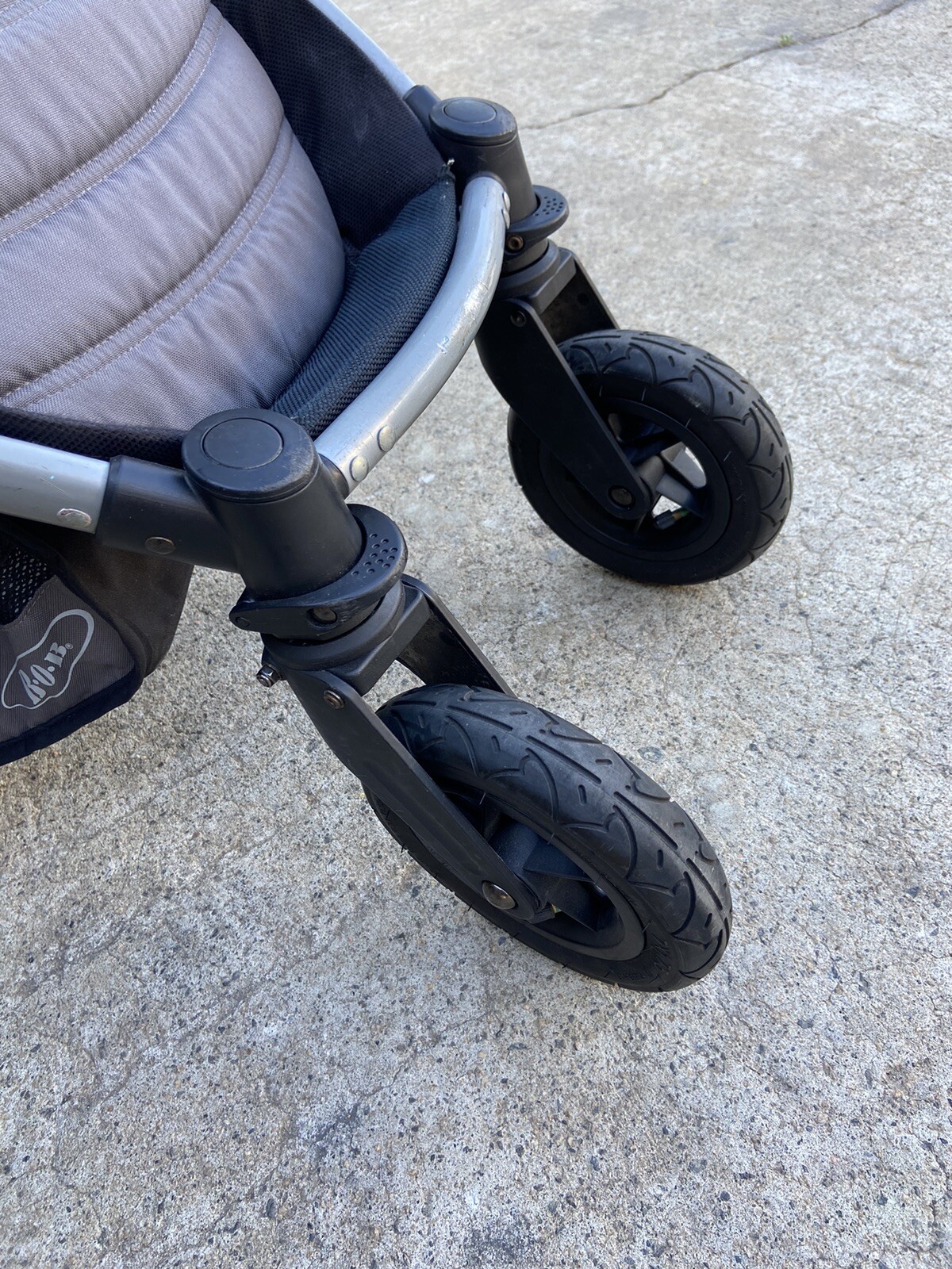Bob Motion Stroller Front Wheel Rims & Tire Set | eBay