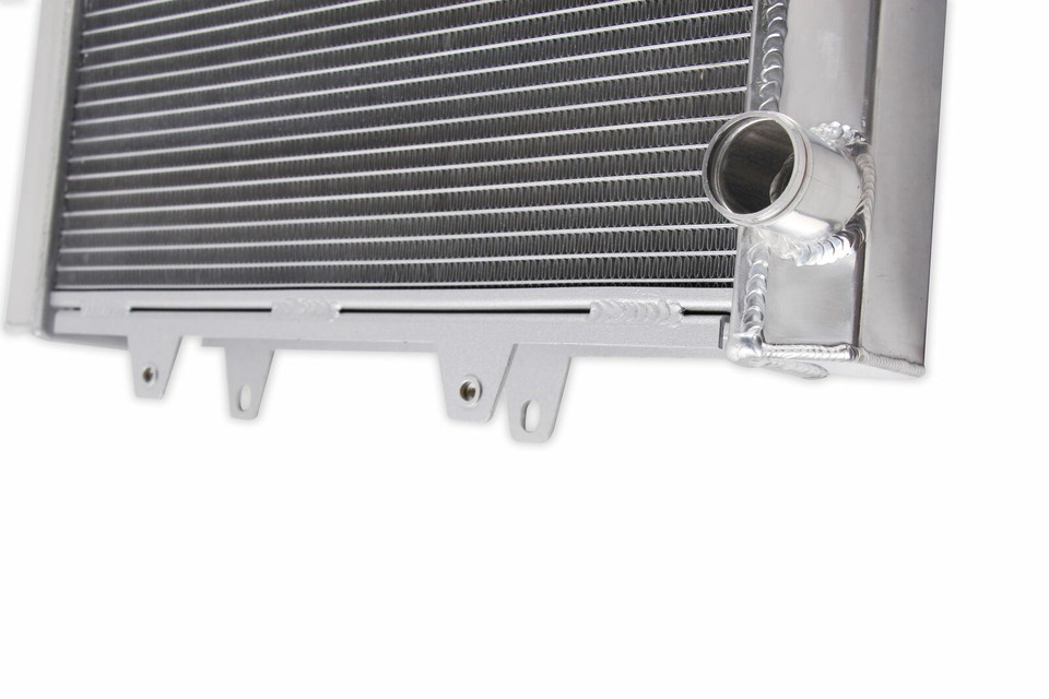 3 ROWS ALUMINUM RADIATOR FOR 1984-1995 Toyota 4Runner Pickup DLX SR5 2 ...