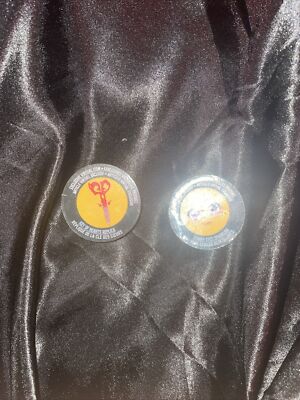 Roblox Toy Code Bundle Starry Eyes Sparkling And Key Of Hearts Replica ...