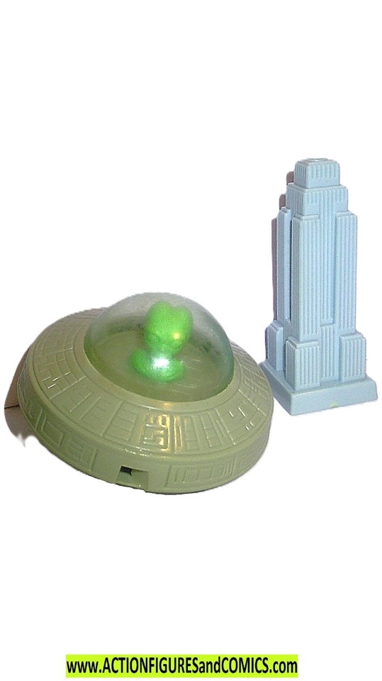 Men in Black 1998 burger king SPINNING UFO on skyscraper building MIB ...