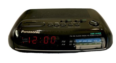 I'm super confused. Trying to get headphones to work through my damn TV ...