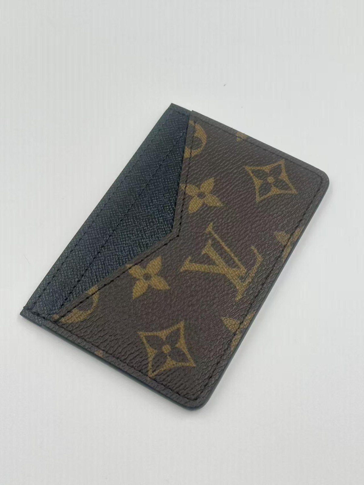 251007louis vuitton card LV Monogram Card - Gem