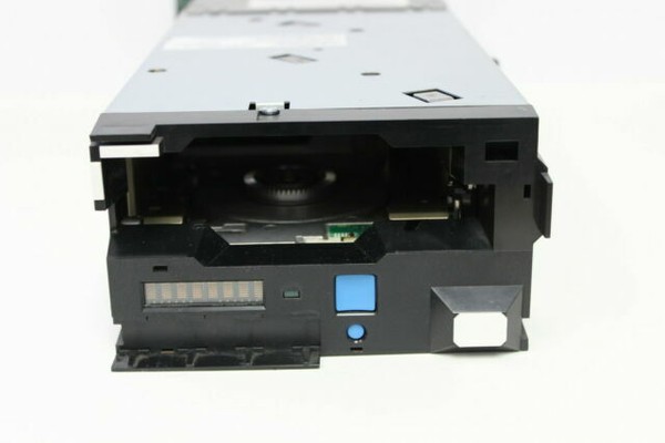 IBM TotalStorage Enterprise 3592 Model J1A - Tape drive Magstar ( 300 ...