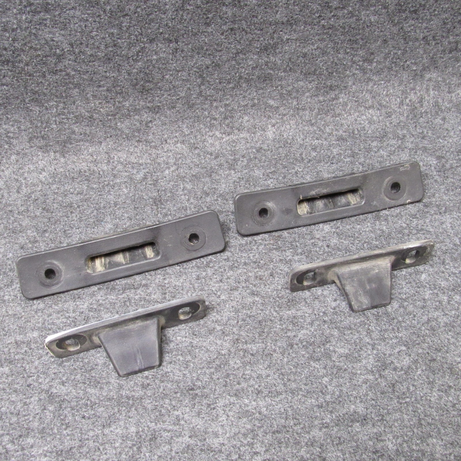 2011-2017 Grand Caravan Rear Side Sliding Door Bump Stop 4pc Set LH RH ...