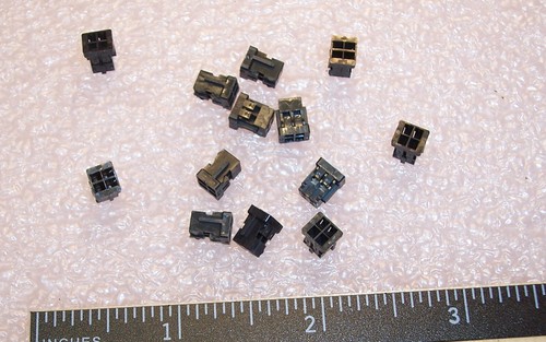 QTY (100) DF11-4DS-2C HIROSE 4 POSITION CONNECTOR RECEPTACLE HOUSING ...