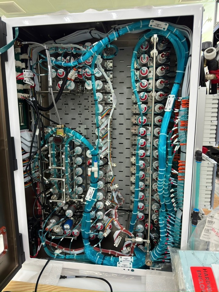 LAM JETSTREAM MZI GAS BOX 571-065780-91534F (New Condition) | eBay