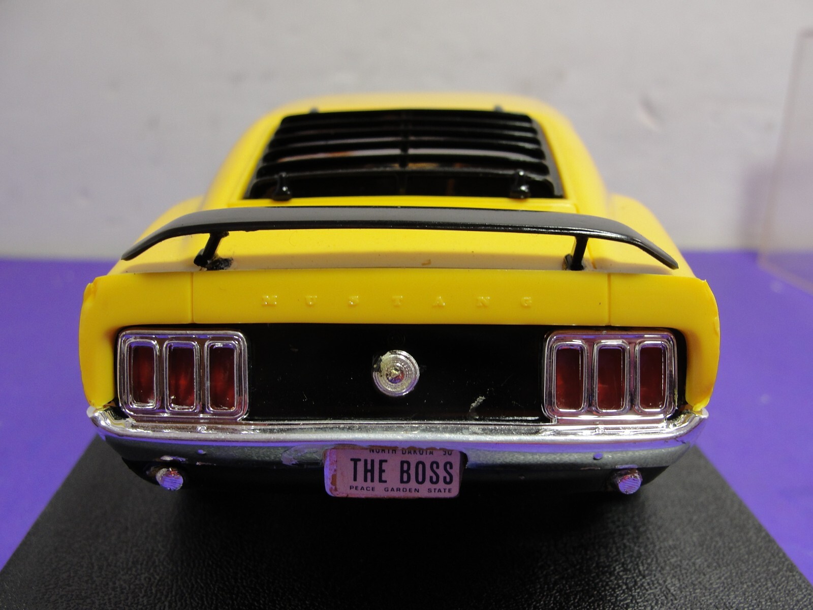 FULLY BUILT NICELY DONE 1:24 MONOGRAM model car kit 1970 BOSS 302 ...