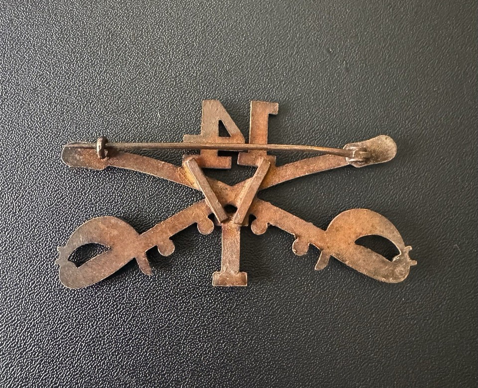 U.S. Army - Troop I, 14th Cavalry Regt collar badge - p/b, c. 1902-05 ...