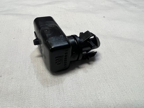 ACDelco GM Original Equipment 15936931 Ambient Air Temperature Sensor ...