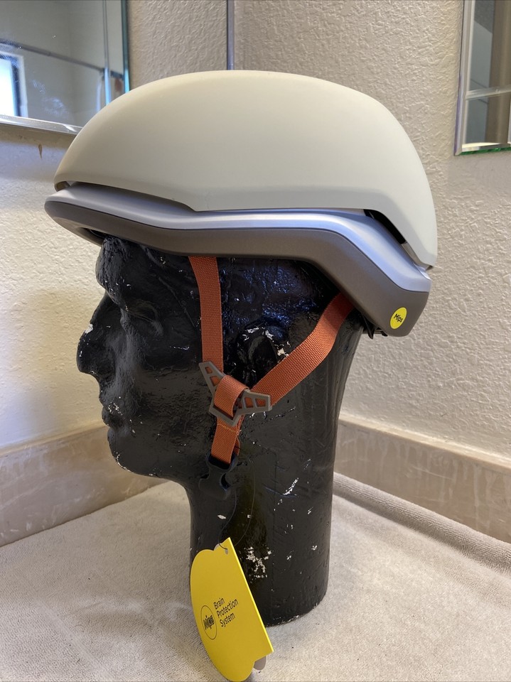 Specialized Mode Helmet with MIPS and is ANGi Ready | eBay