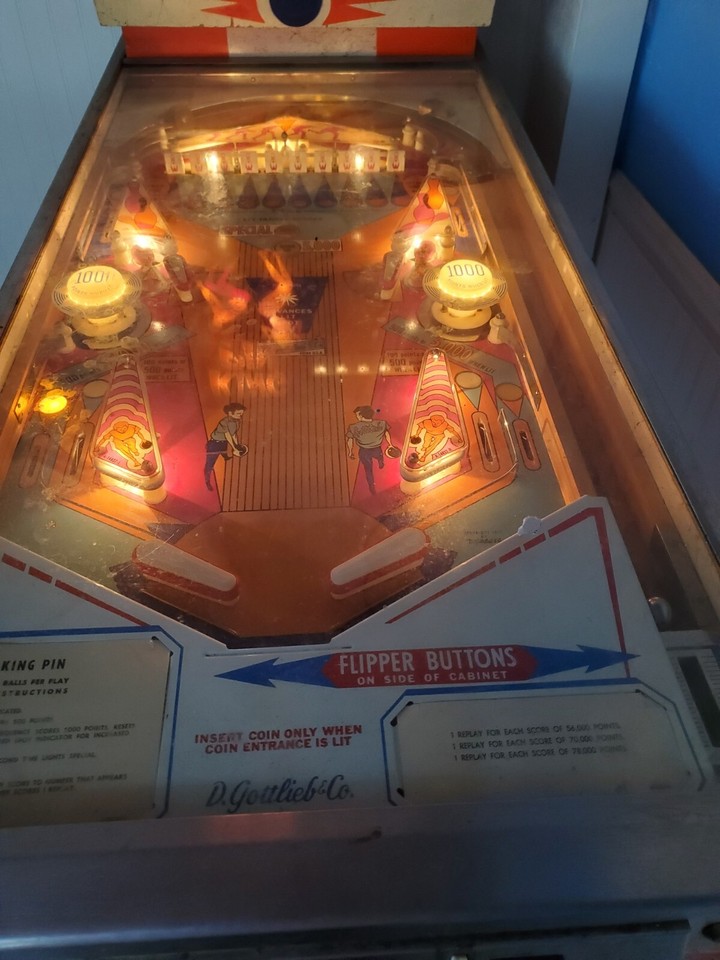 Gottieb 1973 KING PIN PINBALL MACHINE | eBay