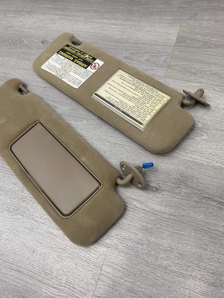 1996-2002 Toyota 4Runner Sun Visor Pair Set Driver Passenger Lighted ...