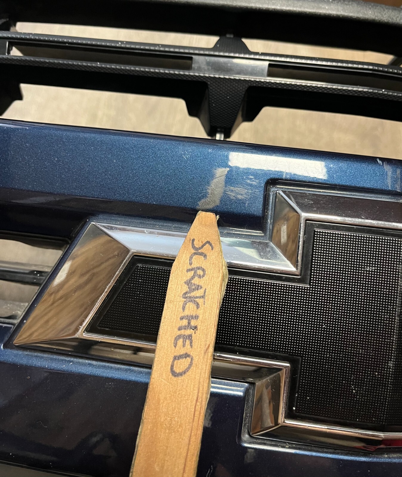 OEM Chevrolet Silverado 1500 LT Trail Boss Grille 84493318 Marks for ...