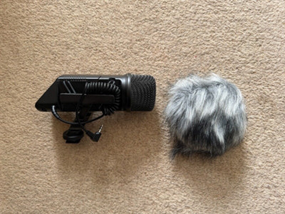 Rode Stereo VideoMic On-Camera Microphone inc Dead Cat, Mint Condition ...
