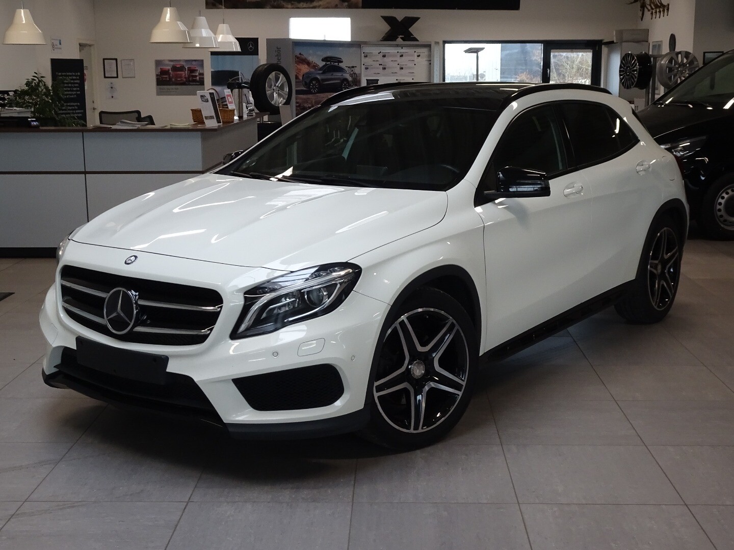 Mercedes GLA220 Anmeldelser - Se vurderingen på Bilbasen