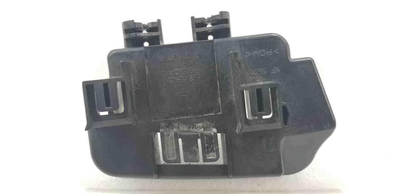 2010 - 2019 TOYOTA 4RUNNER Left Rear Bumper Upper Retainer PN: 52563 ...