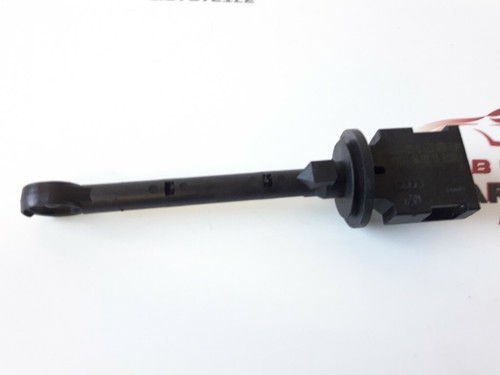 Audi A6, S6 (C6-4F) 2006 All Innentemperatursensor 4F0820539A GUST8848 ...